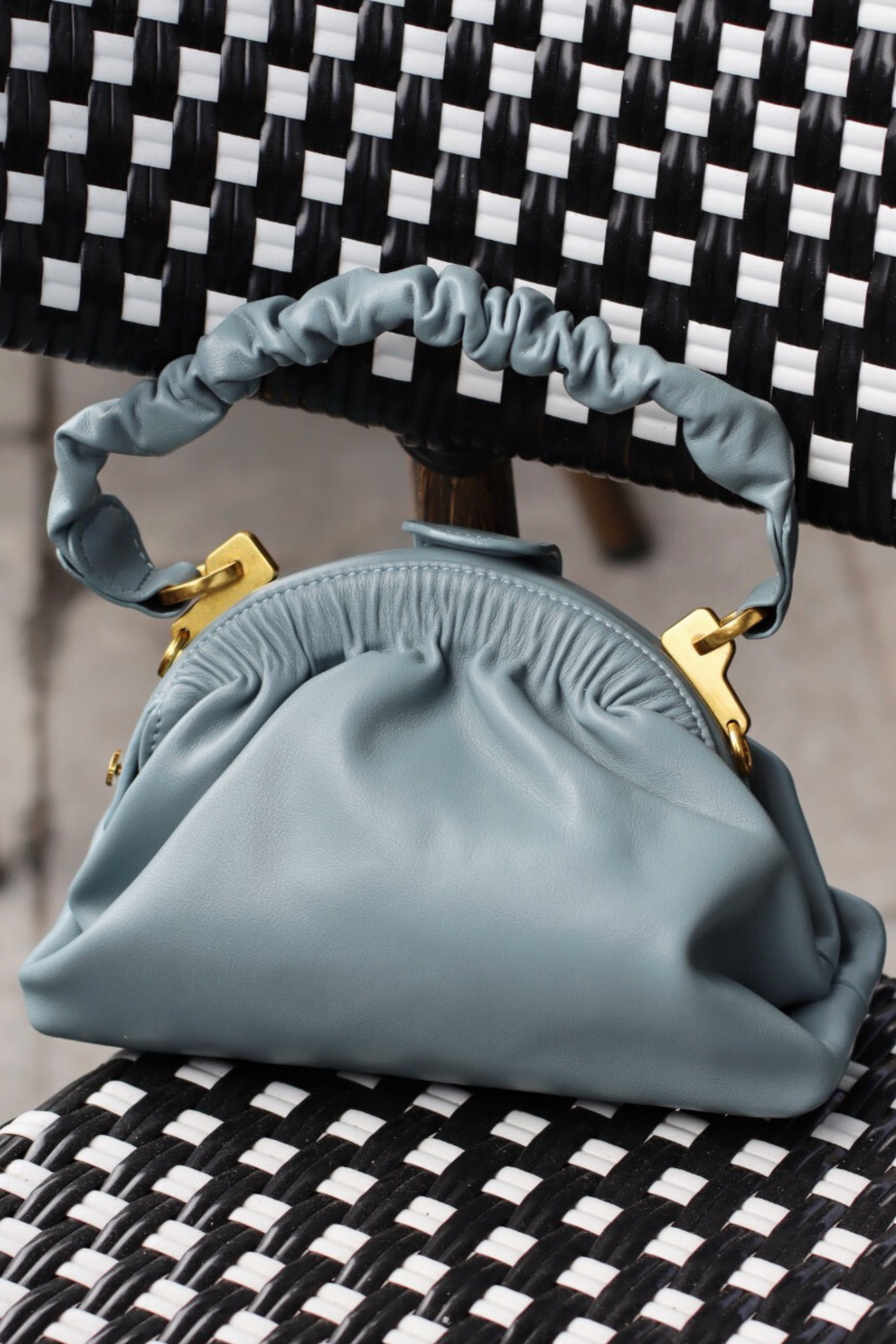 FREYA CLOUD BAG LIGHT BLUE – SÓMAS STUDIO